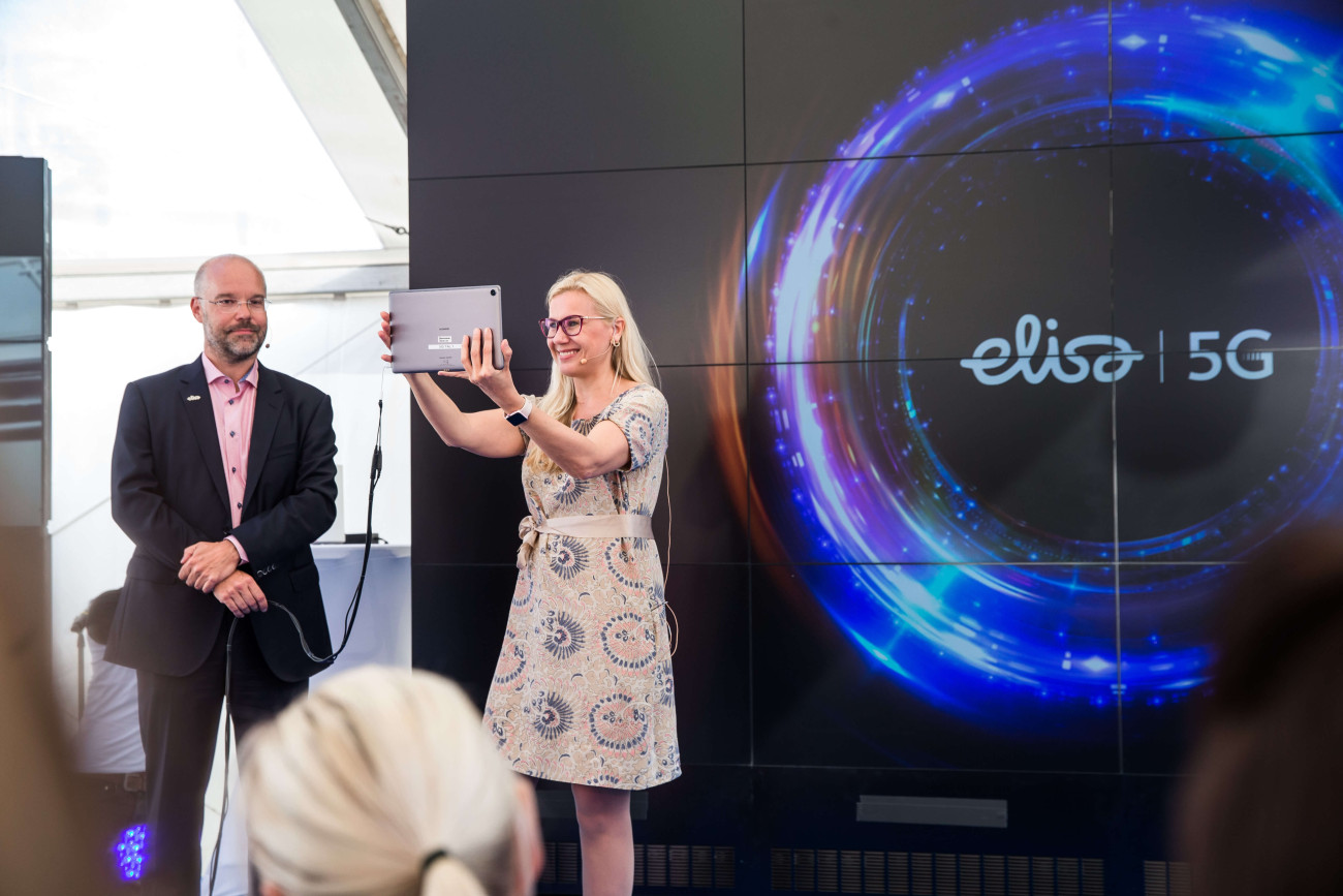 Elisa tegi maailma esimese kõne 5G võrgus | Elisa Eesti