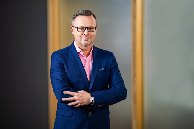 Andrus Hiiepuu: helendavad ekraanid toetavad lõimumist juhul, kui nad ...