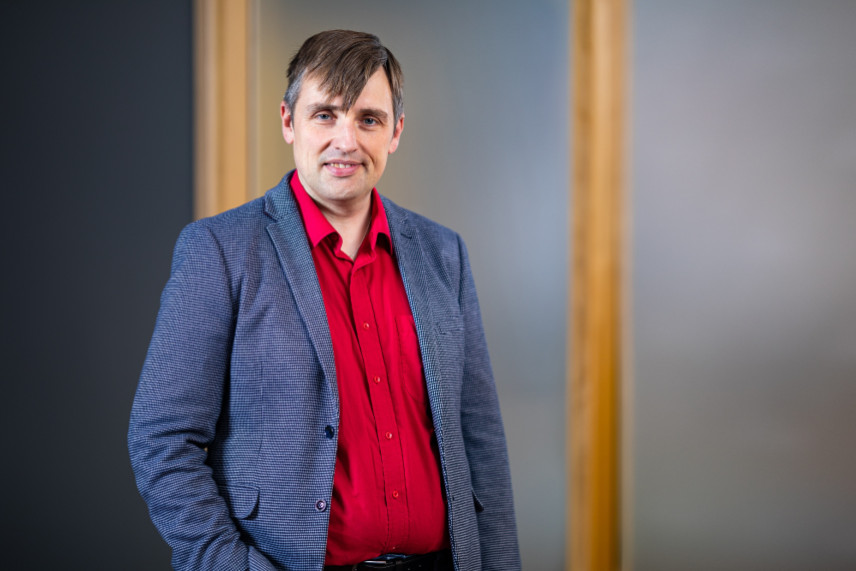 Elisa IT-juht uuesti kooli minemisest: esimese asjana keerasin kõik ...